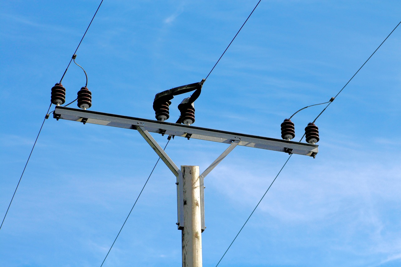 Can voltage stabilizers fix end-line drops?